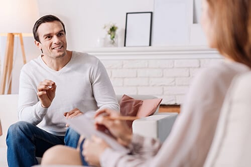 Le differenze tra Psicologo, Psichiatra e Psicoterapeuta Le differenze tra Psicologo, Psichiatra e Psicoterapeuta